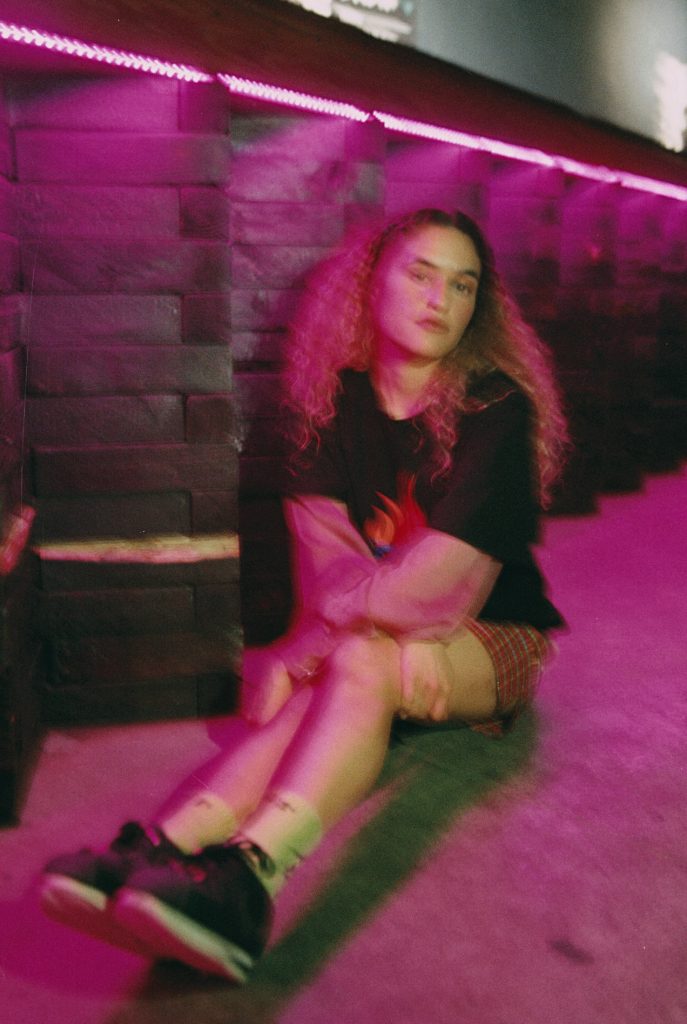 Empress Of: Más que la quinceañera del Dream Pop - Meow Magazine | Meow ...