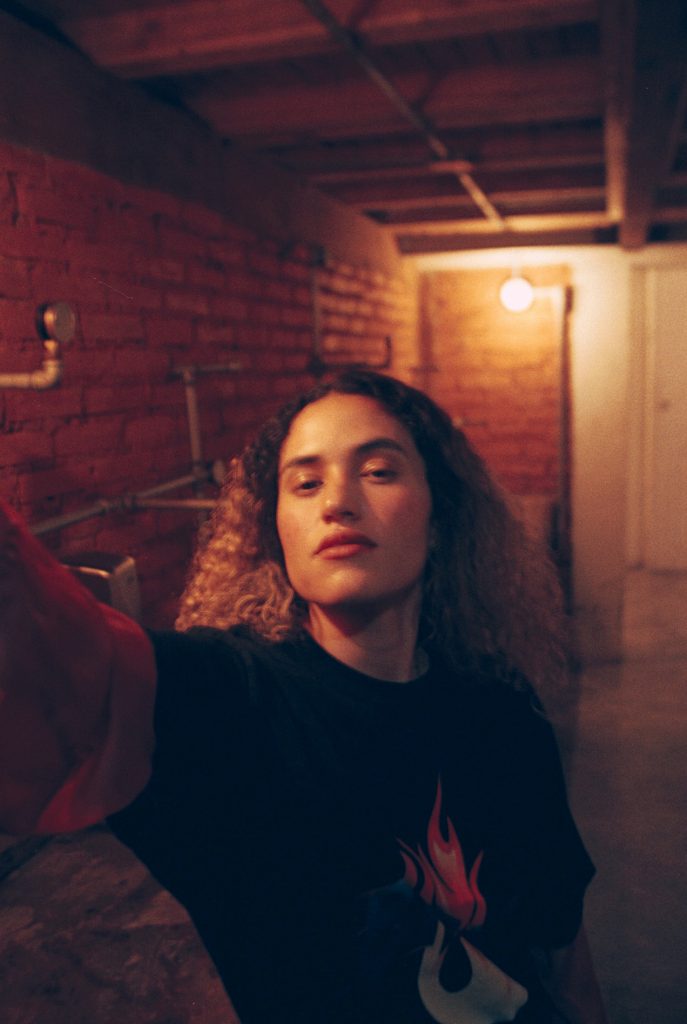 Empress Of: Más que la quinceañera del Dream Pop - Meow Magazine | Meow ...