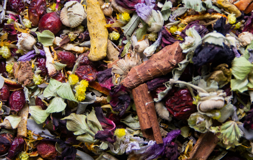 La botica viva de Mágica Hierbería - Meow Magazine | Meow Magazine ...