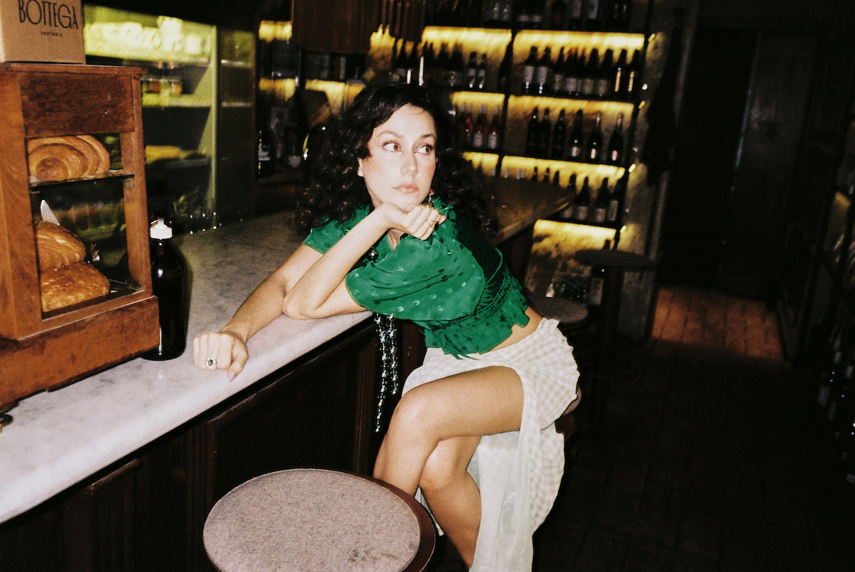 Sororidad y poder con Ximena Romo - Meow Magazine | Meow Magazine ...